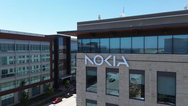Nokia holt Intel-Manager an die Unternehmensspitze