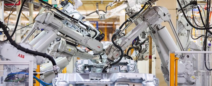 ABB beliefert Volvo Cars mit modernen Robotern